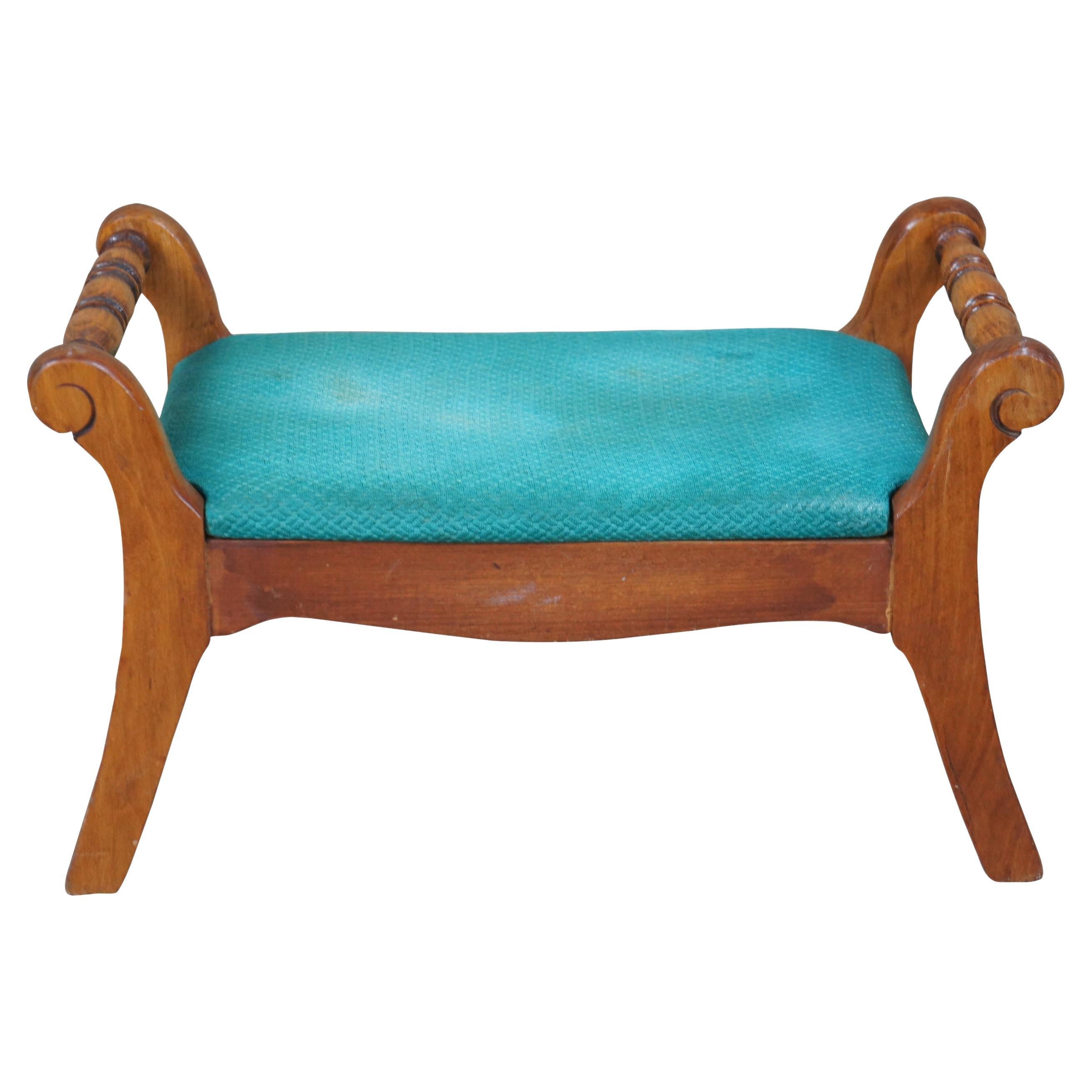 Vintage Early American Style Turned Wood Foot Stool Rest Ottoman 19 ...