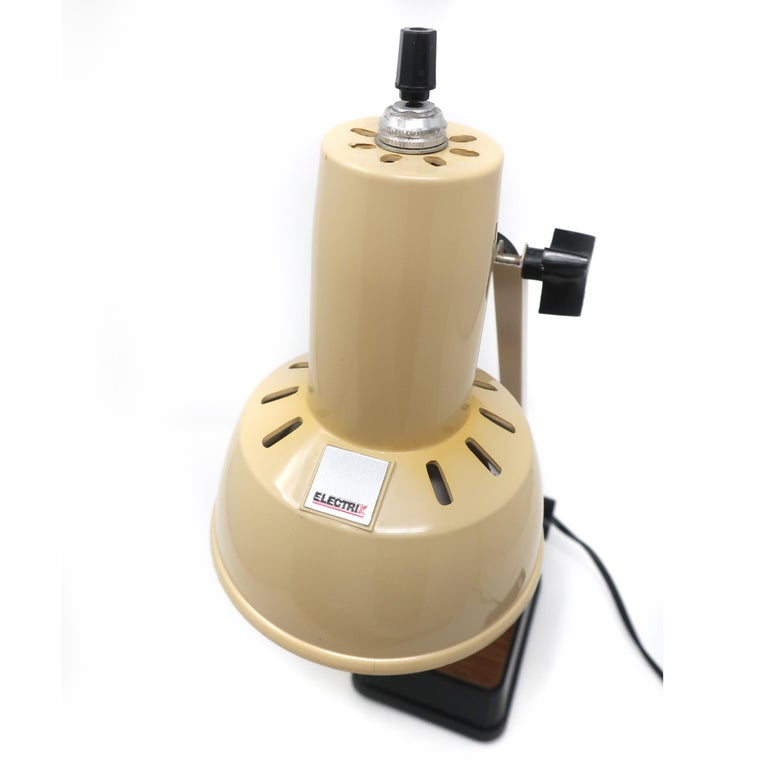 Vintage Electrix Tan Adjustable Desk Lamp at 1stDibs