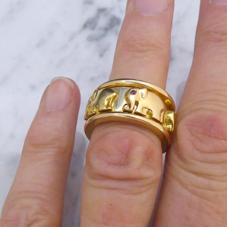 Vintage Elephant Ring with Diamonds and Rubies, 18 Carat Gold at 1stDibs