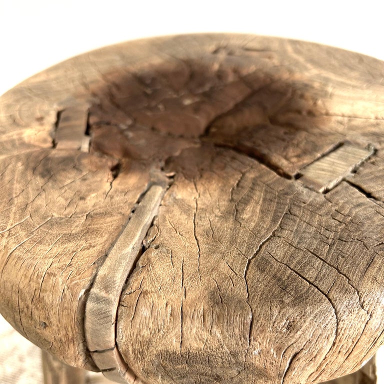 Vintage Elm Wood Round Stool For Sale at 1stDibs