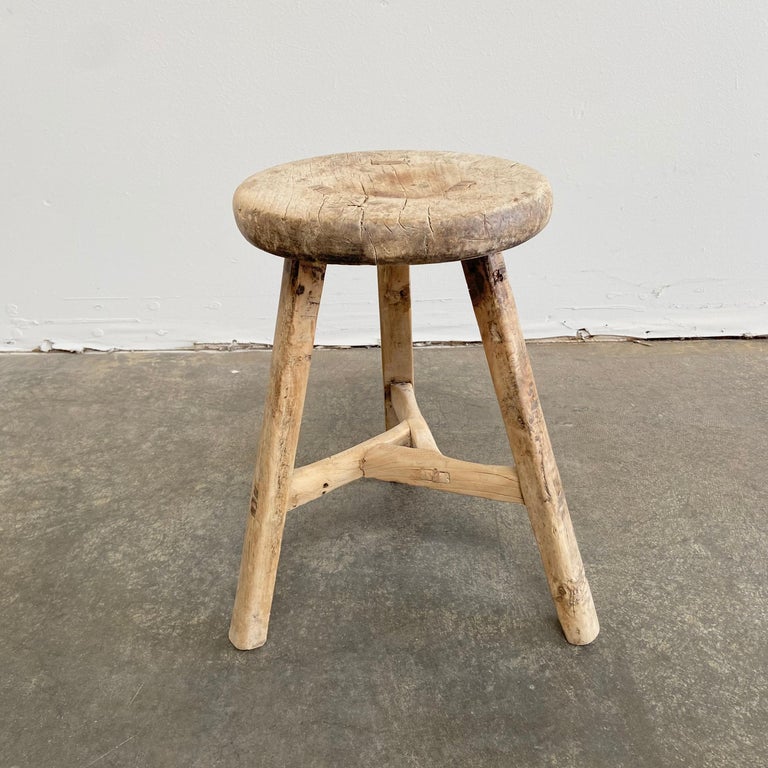 Vintage Elm Wood Round Stool at 1stDibs