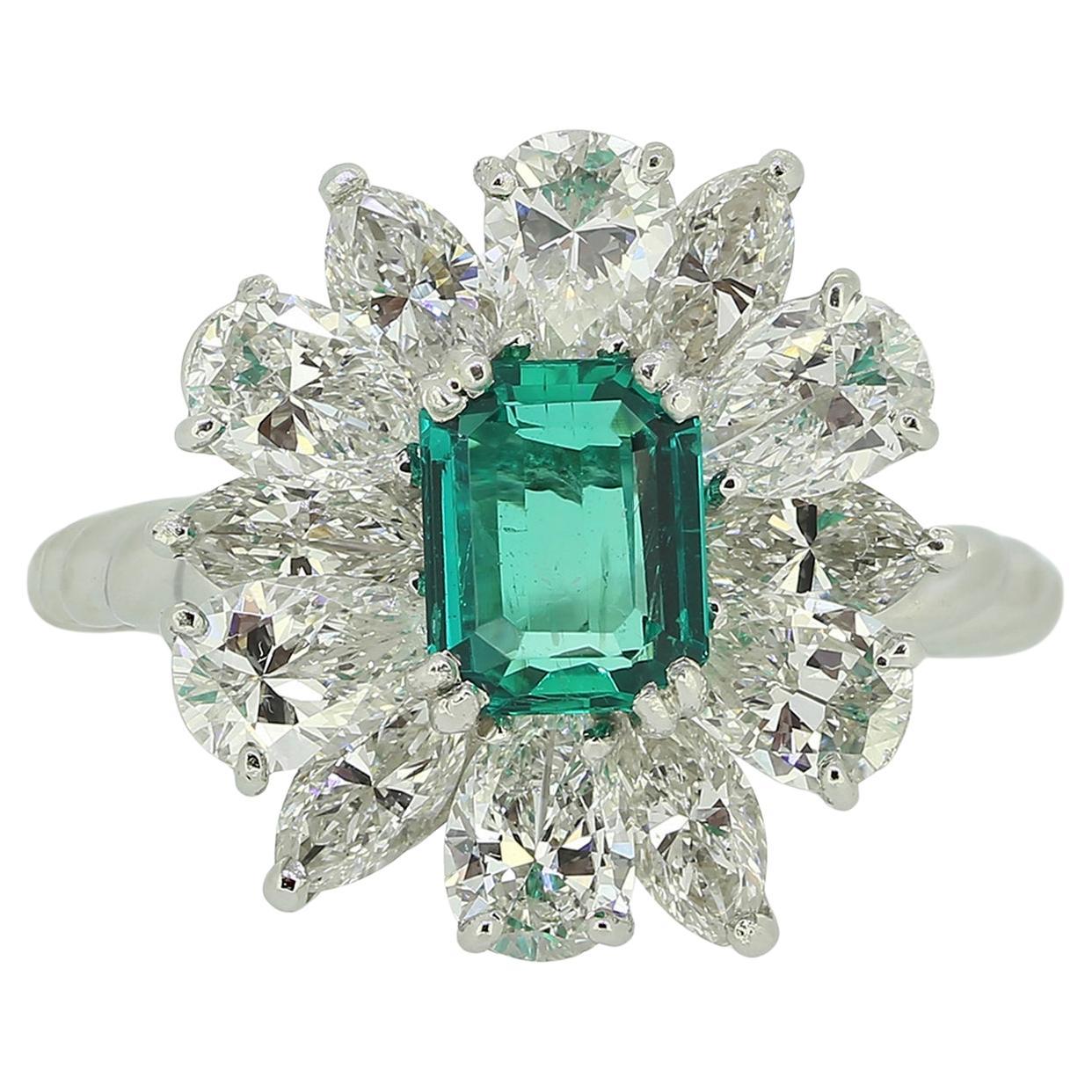 Vintage Emerald and Diamond 9 Carat Gold Cluster Ring For Sale at 1stDibs