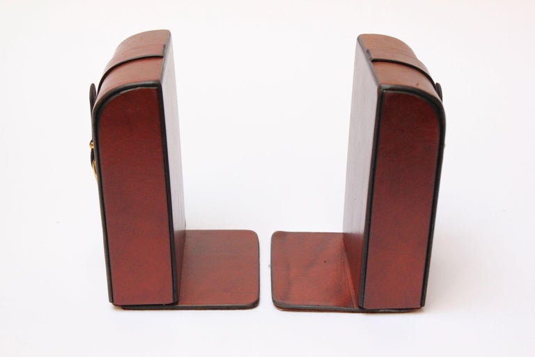 Vintage Equestrian Leather and Brass Buckle Bookends For Sale at 1stDibs