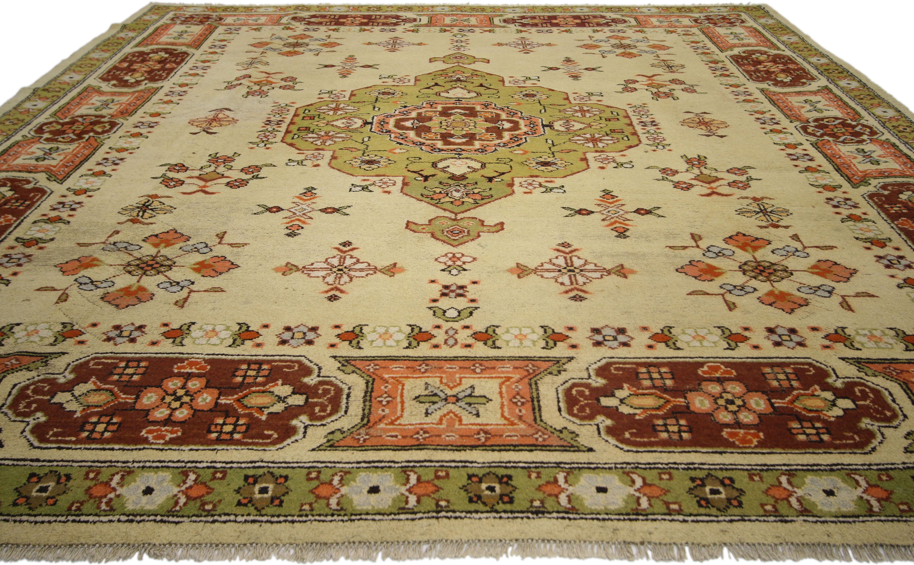 Vintage European Area Rug with Traditional Style at 1stDibs ...