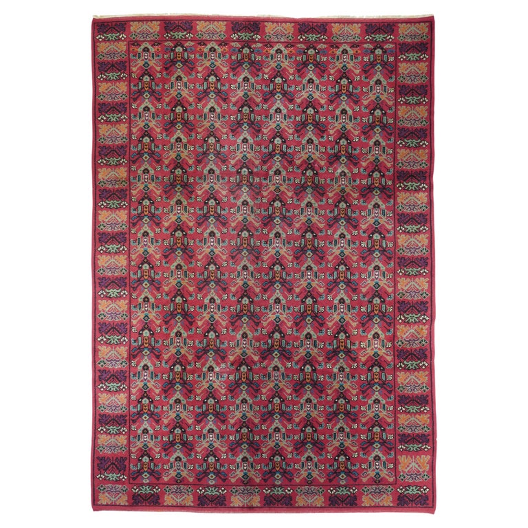 Vintage European Rug For Sale at 1stDibs