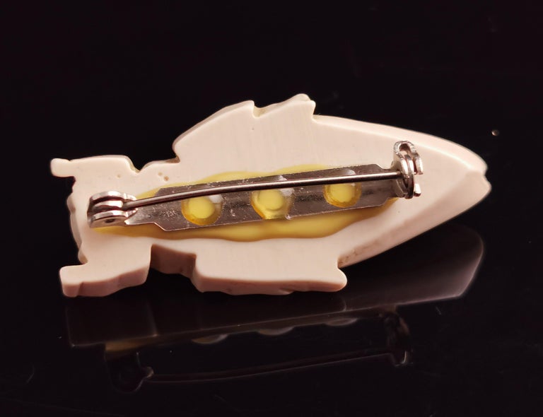 Vintage faux bone cicada brooch, insect pin For Sale at 1stDibs