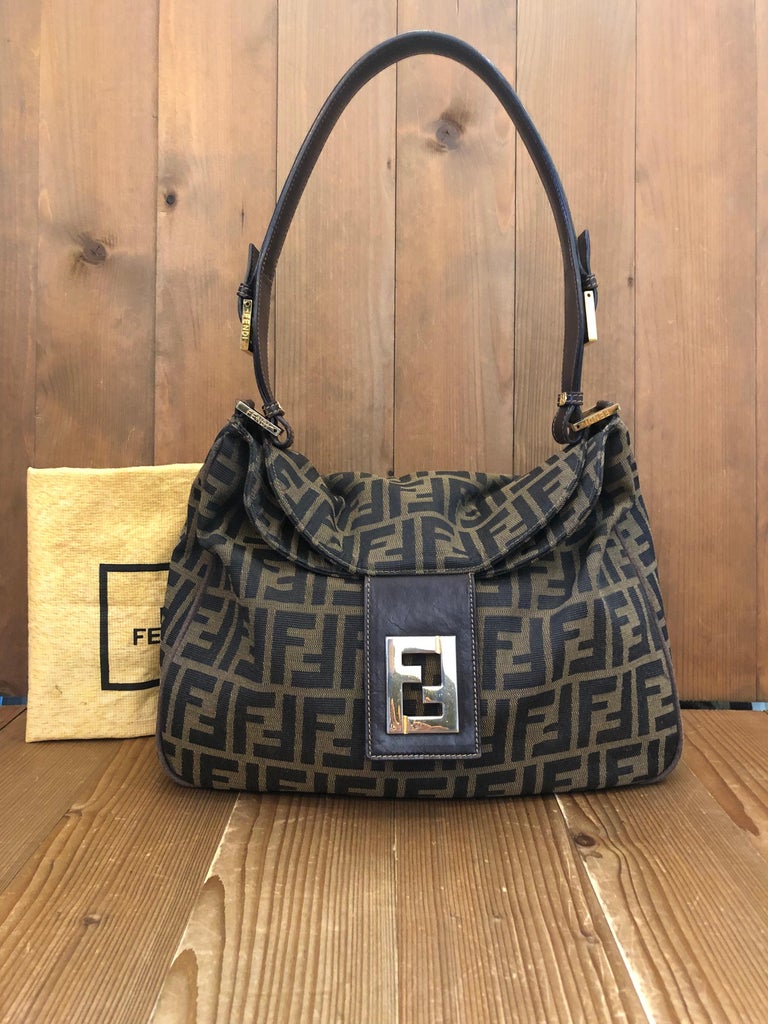 Vintage FENDI Brown Zucca Jacquard Hobo Shoulder Bag Medium For Sale at ...