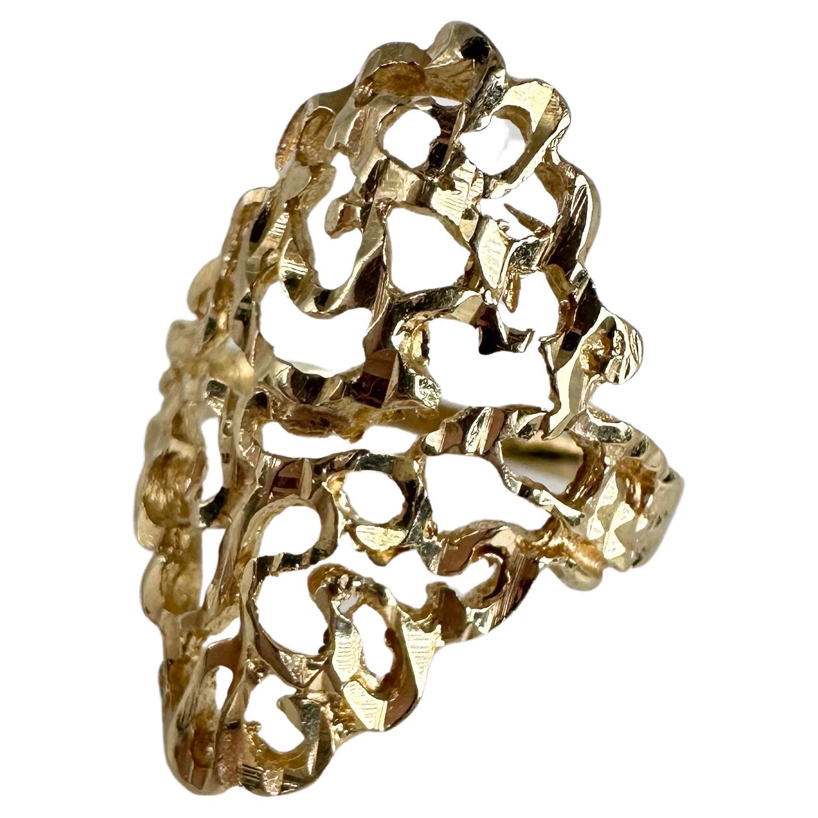 Liberty Coin Ring 14Karat Yellow Gold Ring For Sale at 1stDibs
