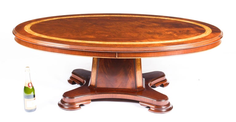 Vintage Flame Mahogany Oval Coffee Table by Charles Barr, 20th Century ...