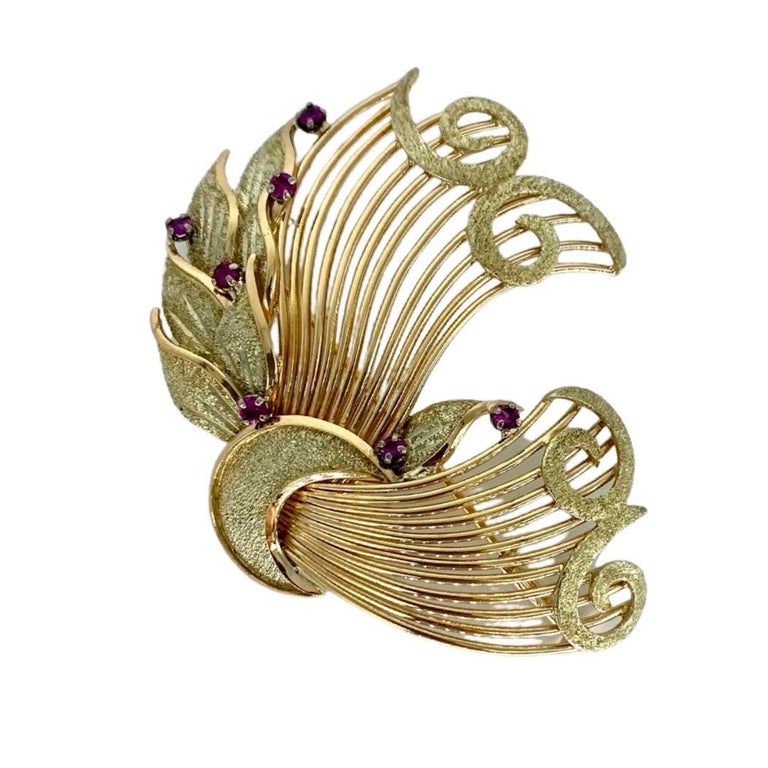 Vintage Floral 0.50 Carat Ruby Dust Design on Leafs Brooch Pin 18k Gold ...