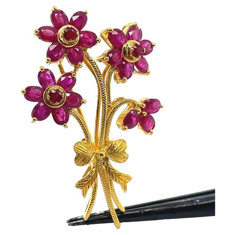 Vintage Flowers Brooch, 22k Yellow Gold, 2 Carat Natural Ruby Estate ...