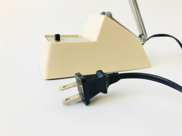 Vintage Folding Task Light at 1stDibs
