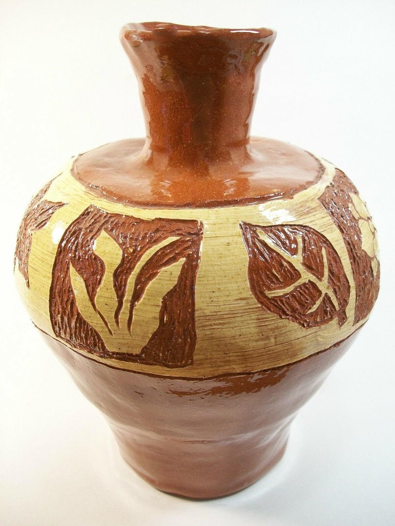 Vintage Folk Art Terracotta Sgraffito and Slipware Vase, Unsigned, 20th ...