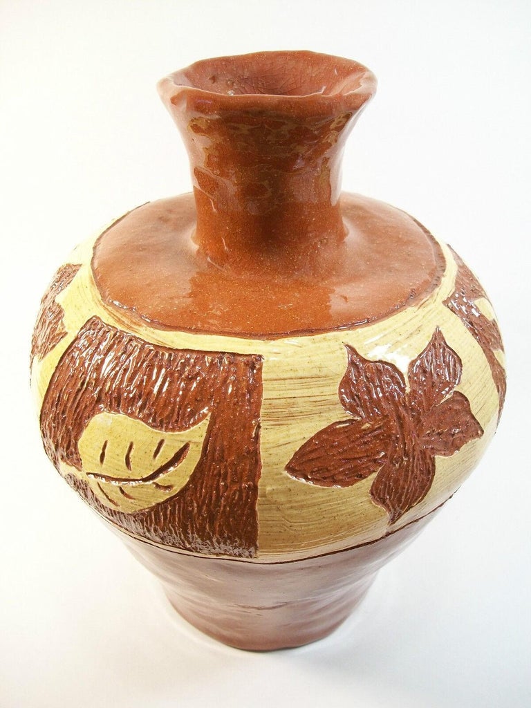 Vintage Folk Art Terracotta Sgraffito and Slipware Vase, Unsigned, 20th ...