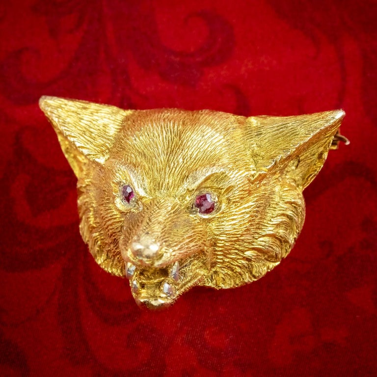 Vintage Fox Brooch 9ct Gold Ruby Eyes Alasbaster and Wilson For Sale at ...
