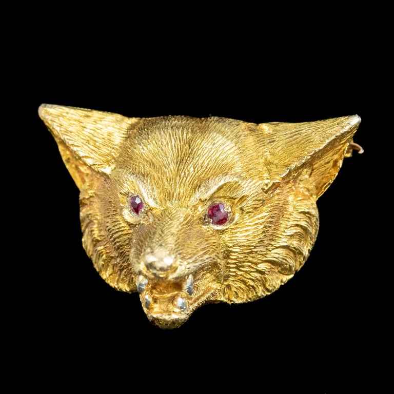 Vintage Fox Brooch 9ct Gold Ruby Eyes Alasbaster and Wilson For Sale at ...