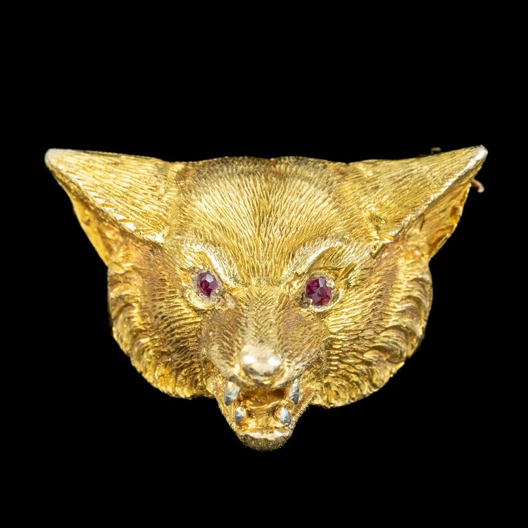 Vintage Fox Brooch 9ct Gold Ruby Eyes Alasbaster and Wilson For Sale at ...