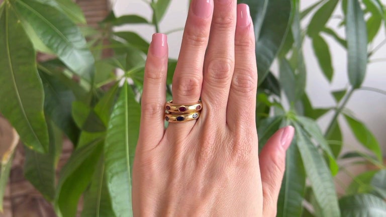 Vintage Fred Paris Sapphire Ruby 18 Karat Yellow Gold Band Ring Set at ...