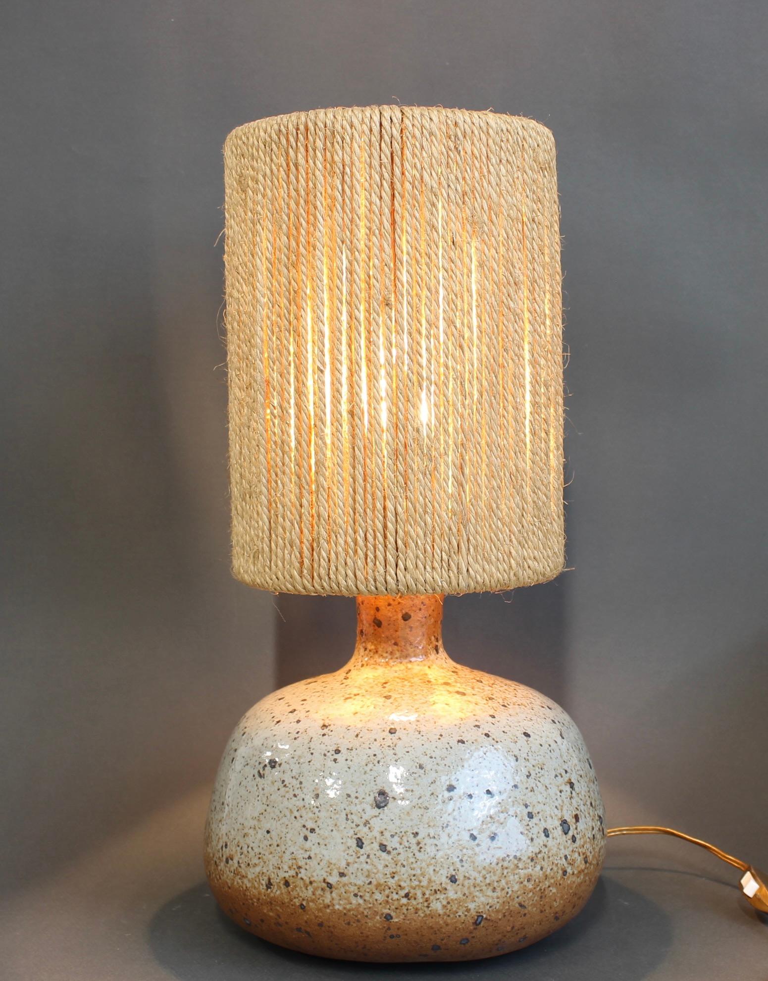 Vintage French Ceramic Table Lamp (circa 1970s) For Sale at 1stDibs