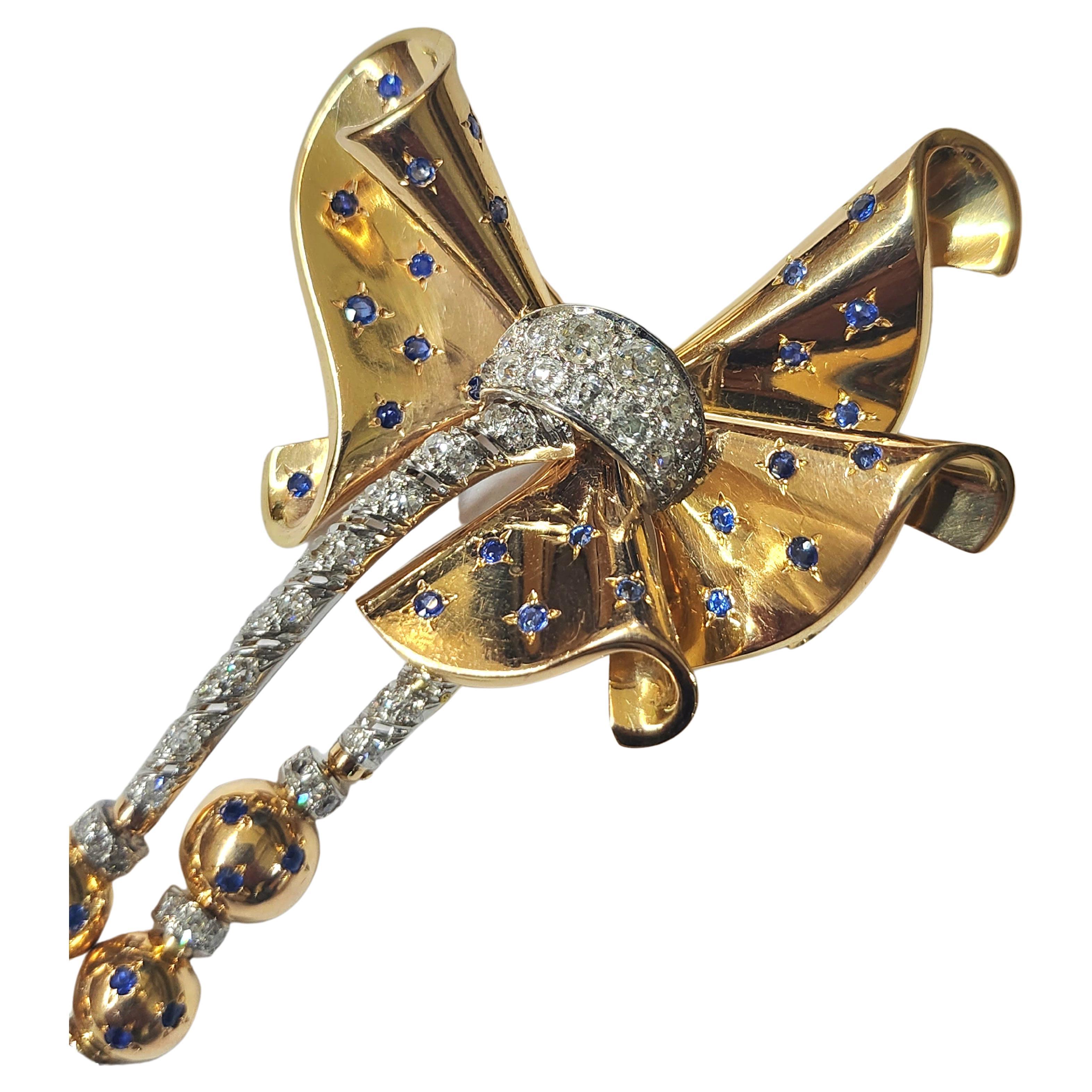 Vintage French Diamond Gold Brooch For Sale at 1stDibs