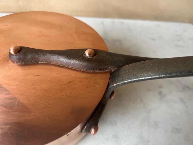Vintage French Professional Copper Pot and Lid For Sale at 1stDibs