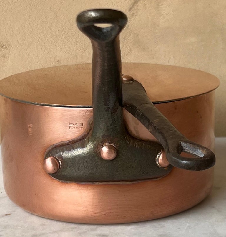 Vintage French Professional Copper Pot and Lid For Sale at 1stDibs