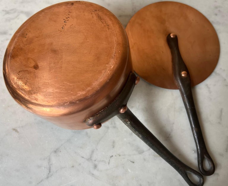 Vintage French Professional Copper Pot and Lid For Sale at 1stDibs