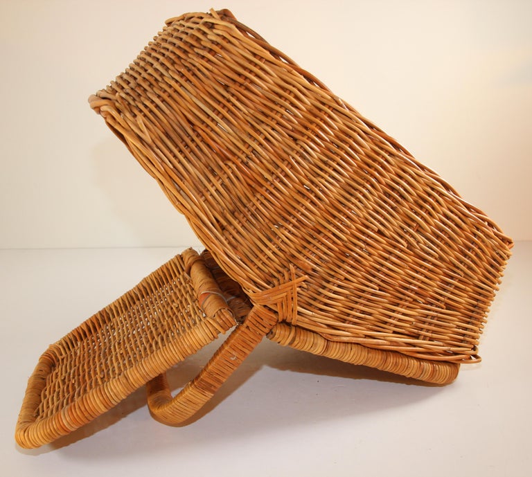 Vintage French Provincial Rattan Lidded Handled Basket For Sale at 1stDibs