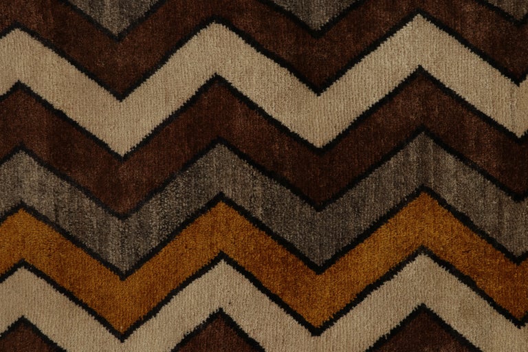 Vintage Gabbeh Tribal runner in Gray with Brown, Chevron Pattern by Rug ...