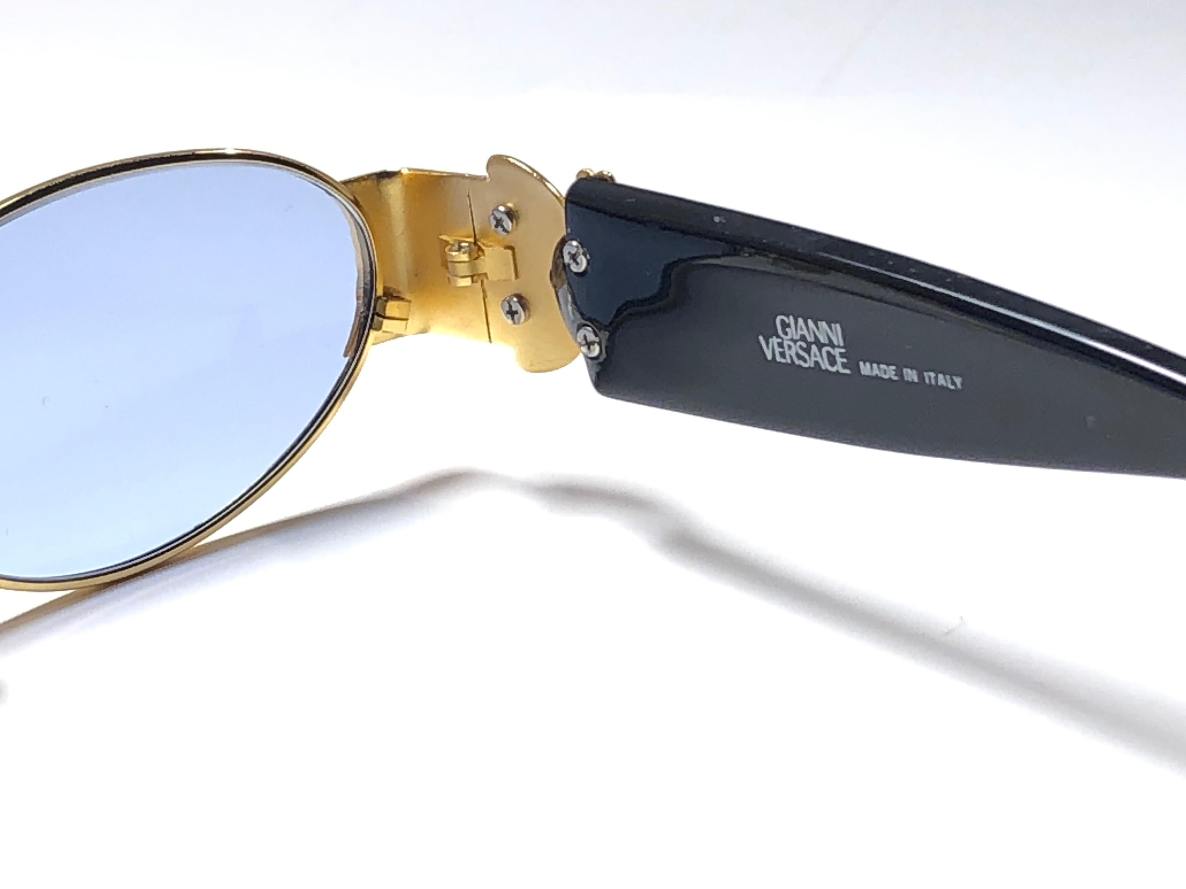 Vintage Gianni Versace Mod S81 Blue Oval Small Sunglasses 1990's Made ...