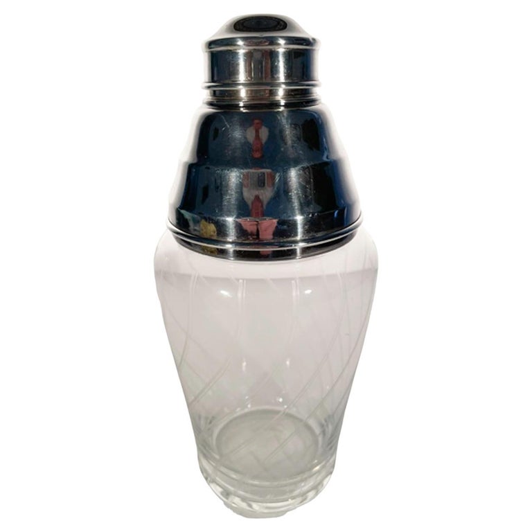 Vintage Glass Cocktail Shaker w/ Swirl Pattern Etched Lines and Silver ...