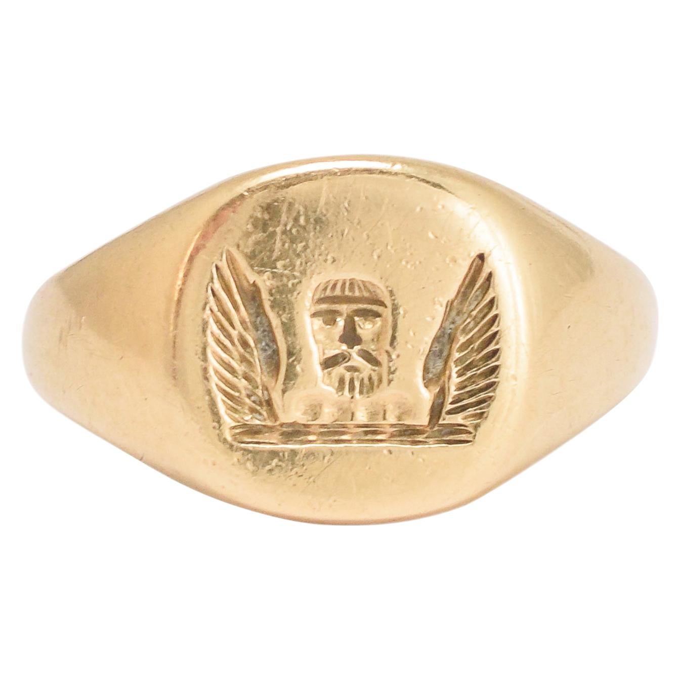 Vintage Gold Heraldic Intaglio Signet Ring at 1stDibs