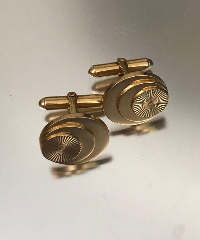 Vintage Gold Multi Layered Round Cufflinks at 1stDibs