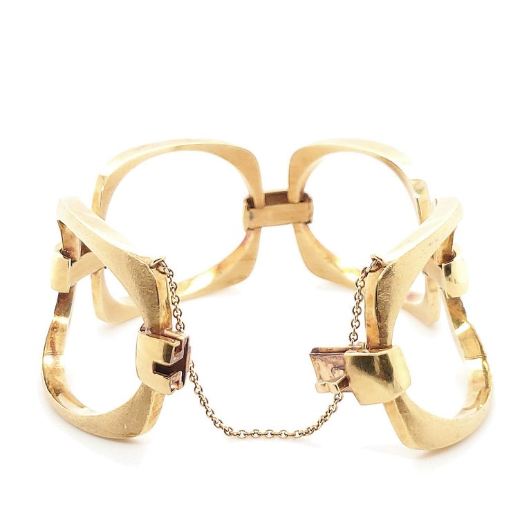 Vintage Gold Open Link Bracelet For Sale at 1stdibs