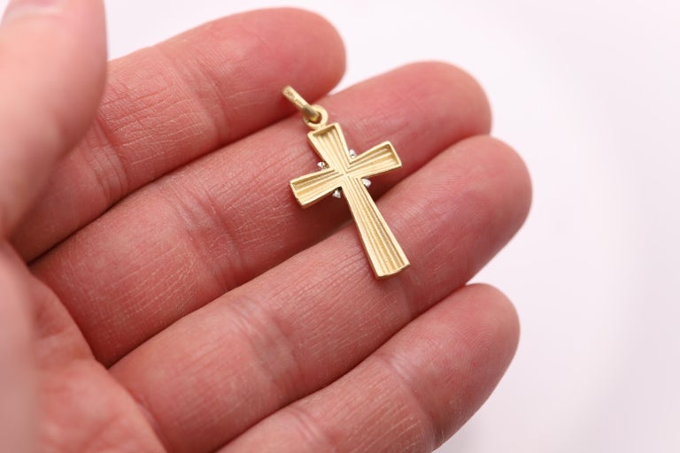 Vintage Gold Pendant Cross 14 Karat Yellow Gold Diamond Cross For Sale ...