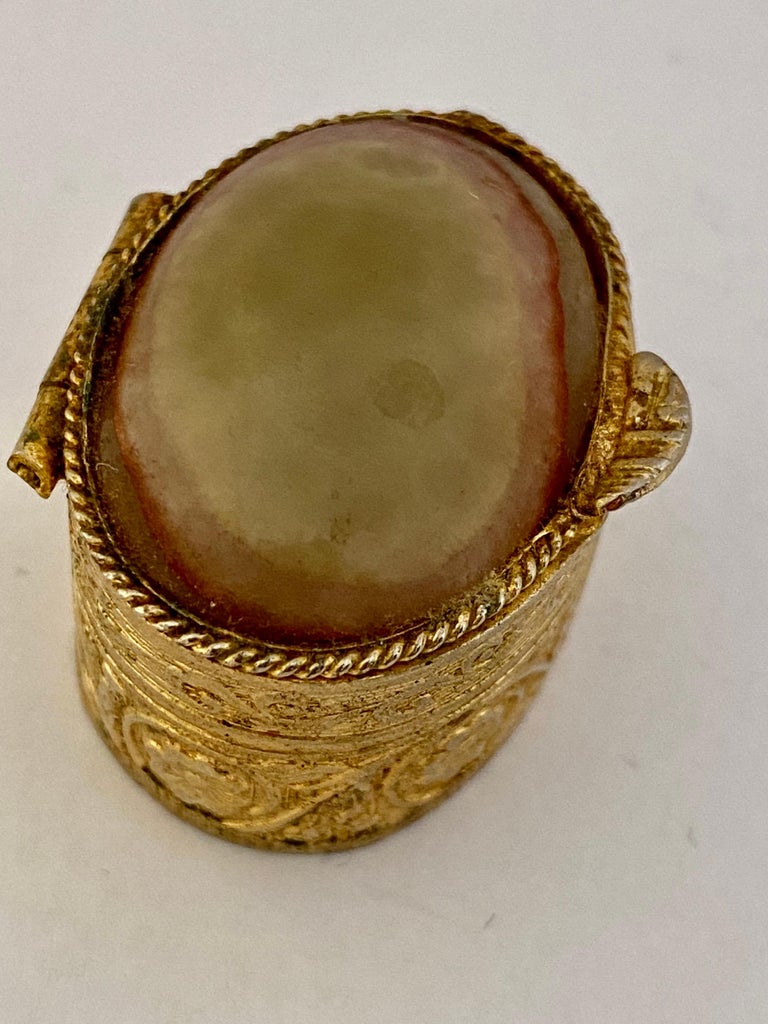 Vintage Gold plated and Green Onyx Pill Box at 1stDibs