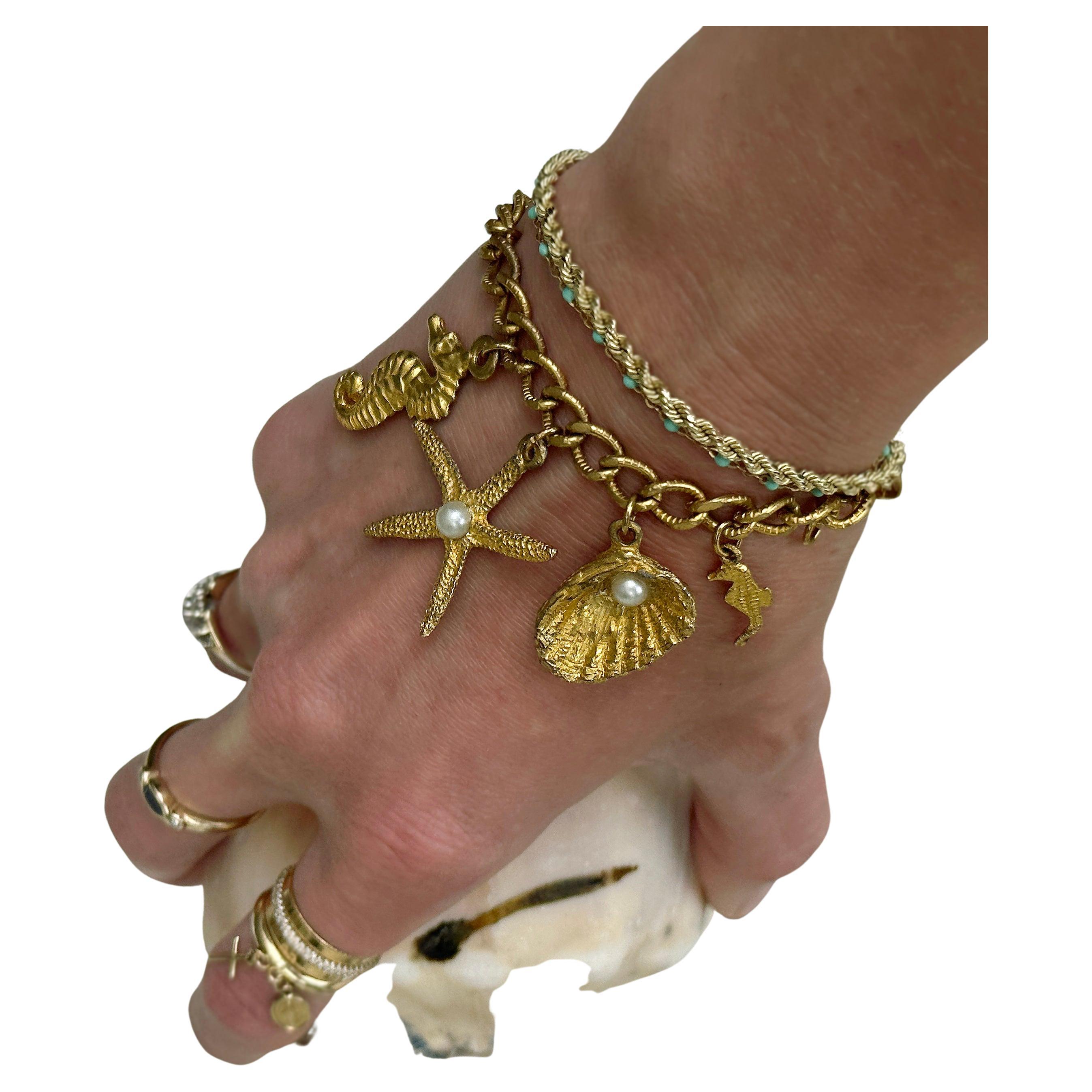 Vintage Gold Seashell Charm Bracelet For Sale at 1stDibs
