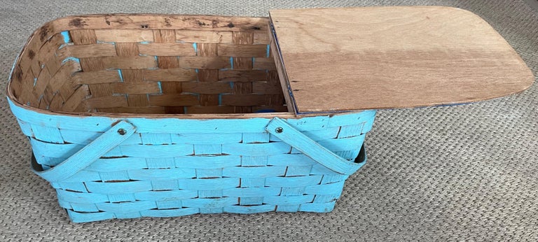 Vintage Goose Basket For Sale at 1stDibs