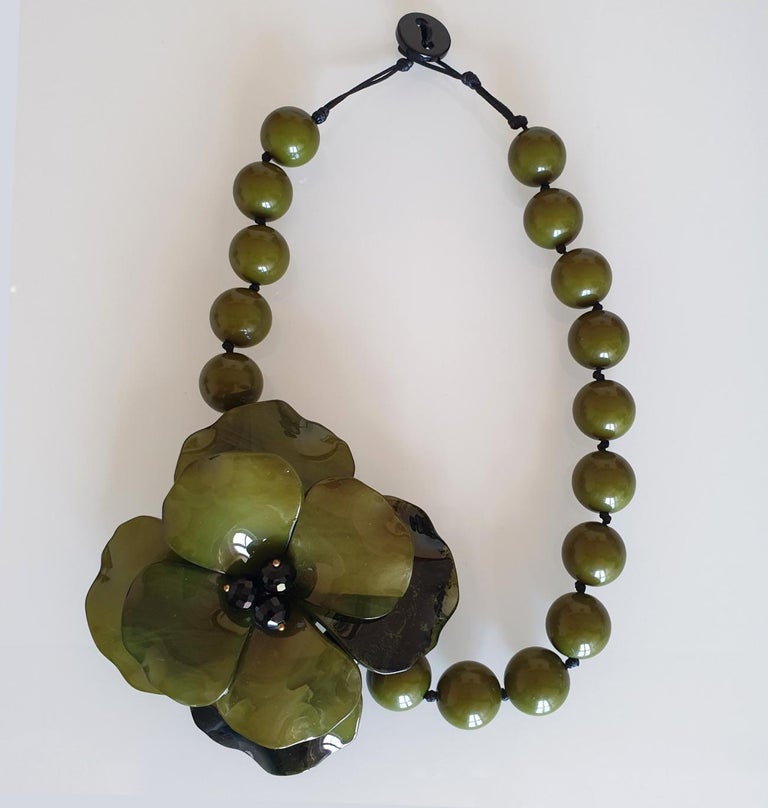 Vintage Green Bakelite Fashion Necklace, France 1970s at 1stDibs