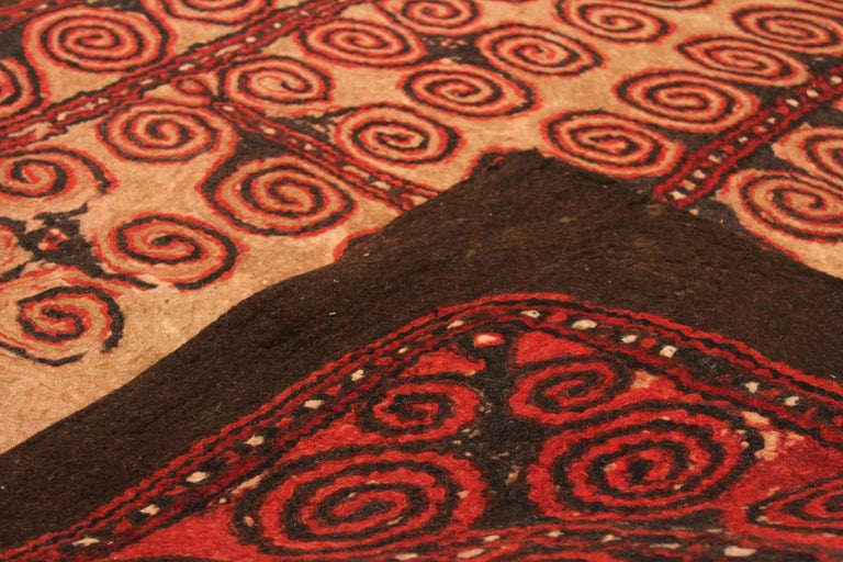 Vintage Hand Woven Persian Nomad Rug For Sale at 1stDibs