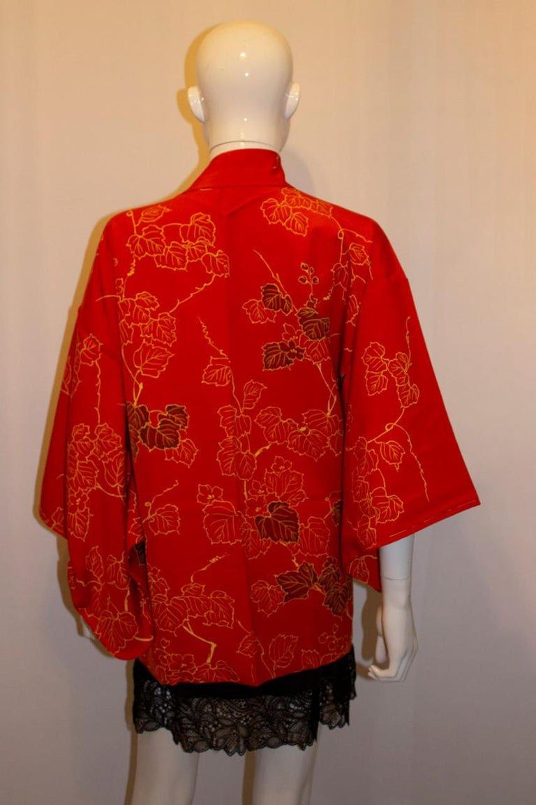 Vintage Hari /Short Kimono with Leaf Print Decoration. For Sale at 1stDibs