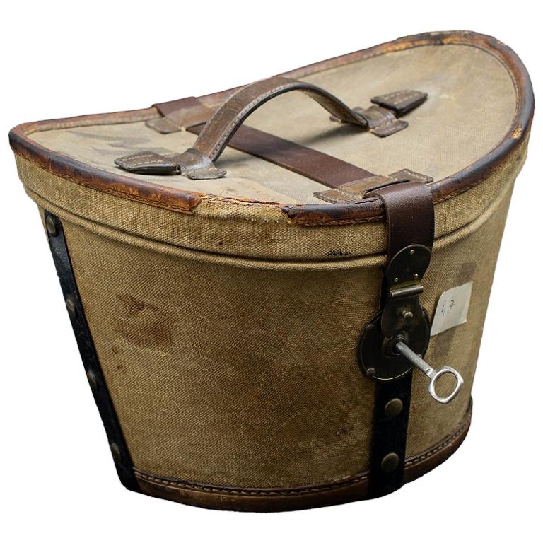 Vintage Hat Box with Hat, Early 20th Century For Sale at 1stDibs ...
