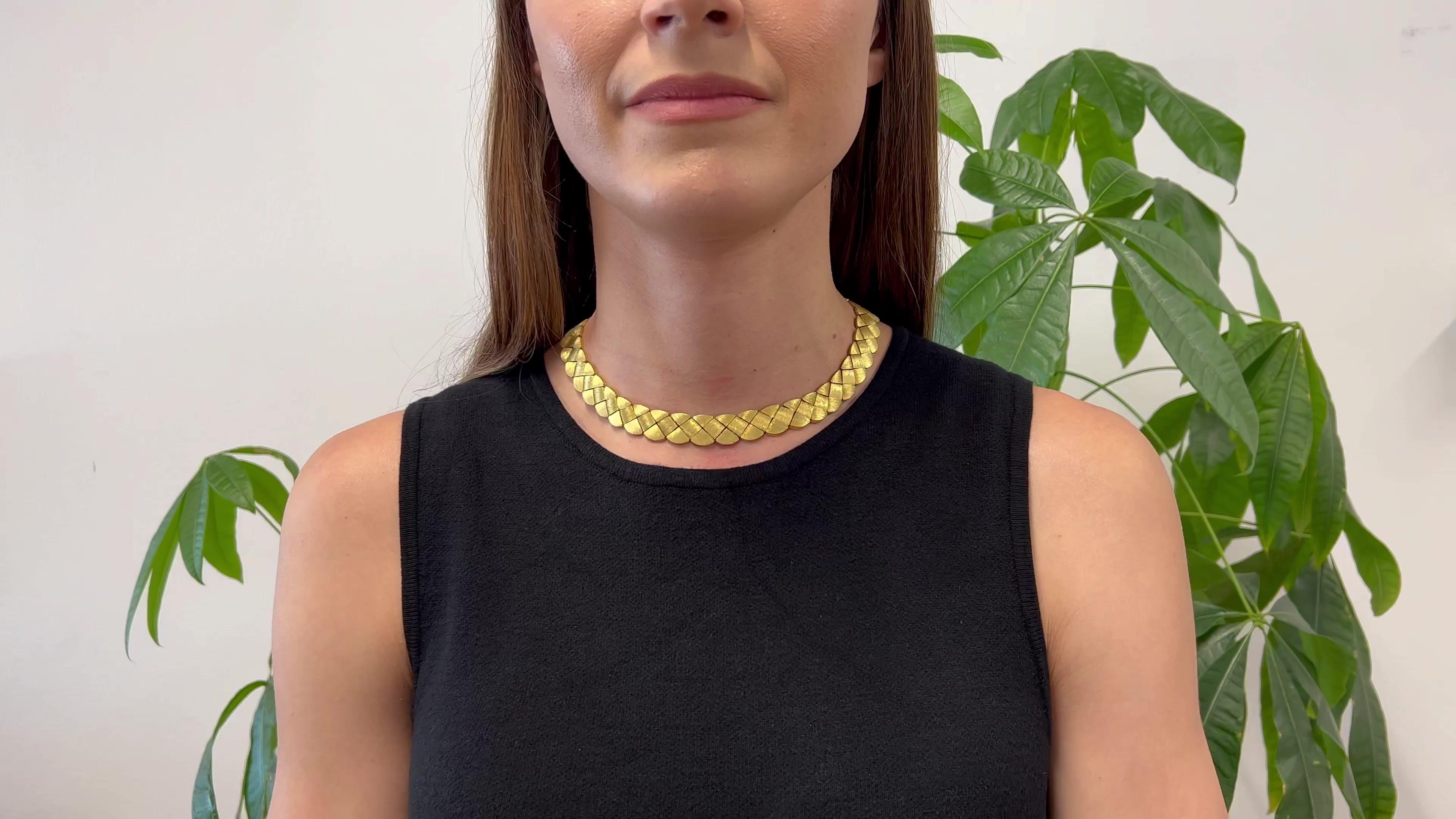 Vintage Henry Dunay 18 Karat Yellow Gold Textured Necklace For Sale at ...