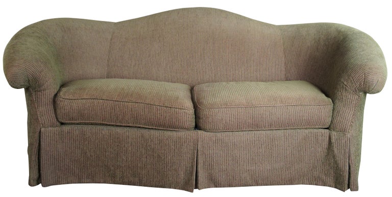 Vintage Hickory White Serpentine Camel Back Traditional Rolled Arm Sofa ...