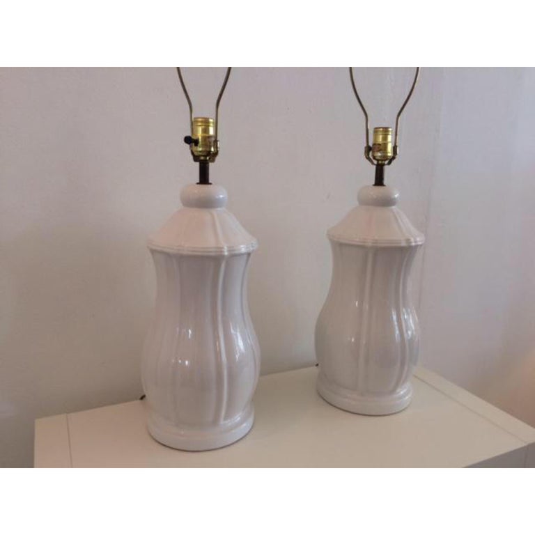 Vintage Hollywood Regency Blanc Pottery Table Lamps, a Pair For Sale at ...