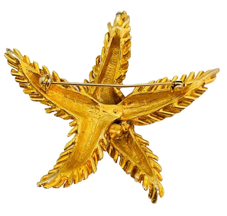 Vintage huge gold starfish brooch with rhinestones For Sale at 1stDibs