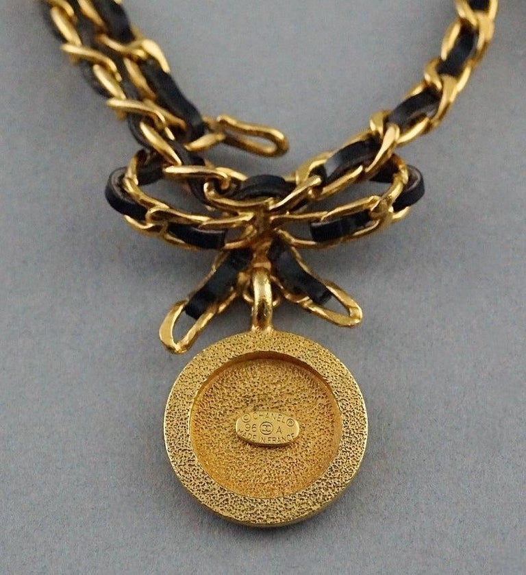 Vintage Iconic CHANEL Medallion Rhinestone Leather Chain Bow Choker ...