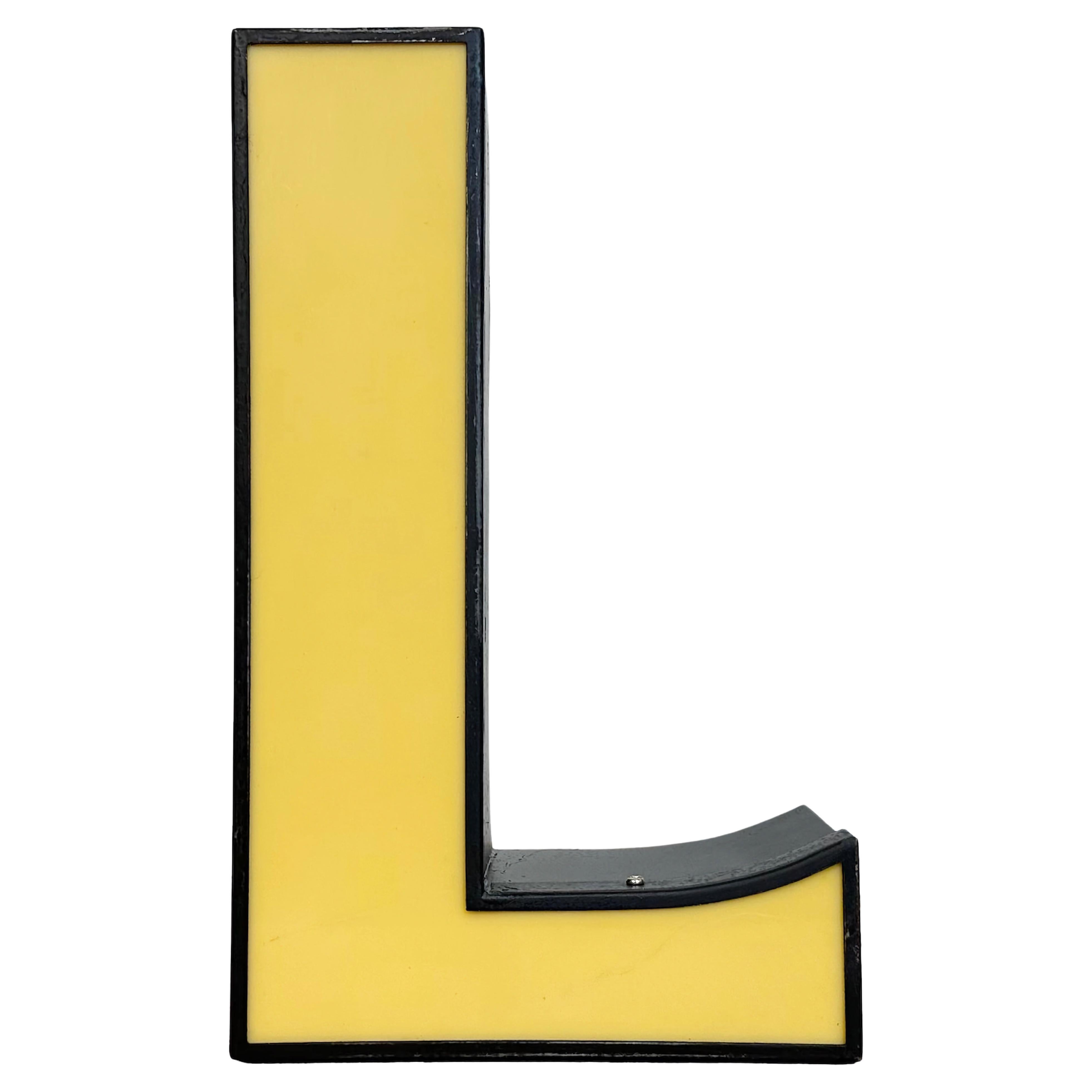 Vintage Illuminated Letter T, 1970s For Sale at 1stDibs