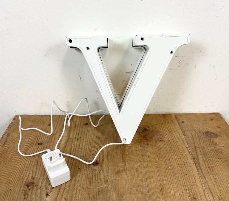 Vintage Illuminated Letter v, 1980s For Sale at 1stDibs