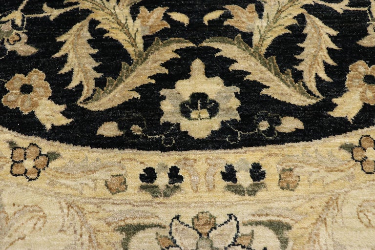 Vintage Indian Round Area Rug, Circular Rug with Modern Amish Style For ...